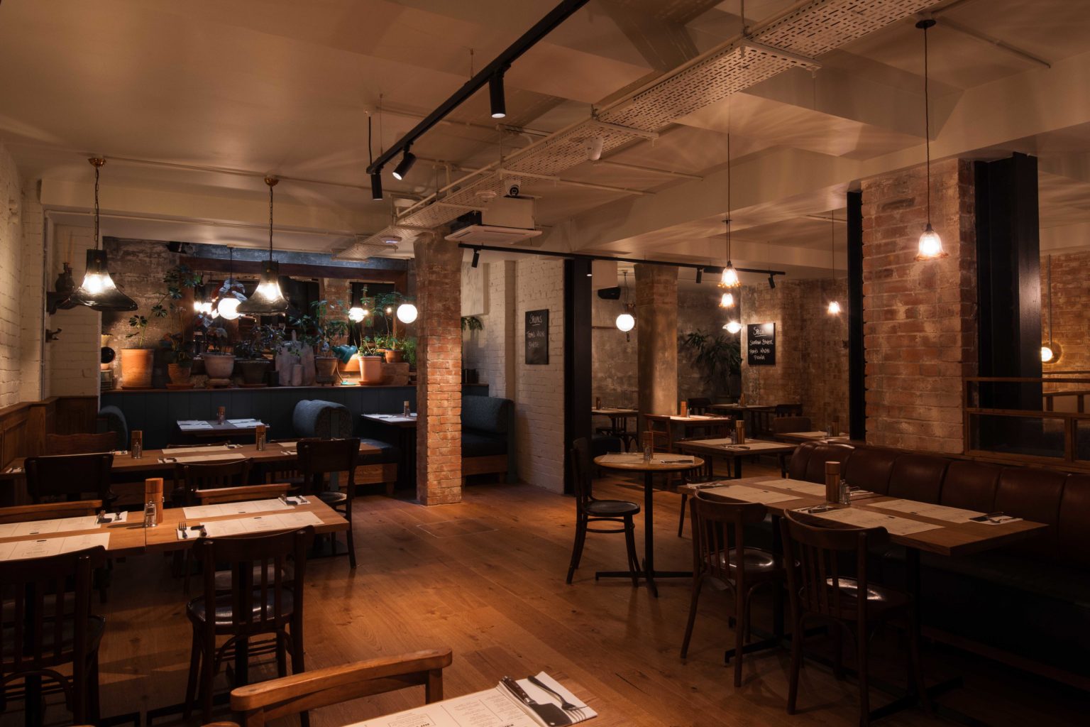 Flat Iron Hammersmith | Steak Restaurant in West London